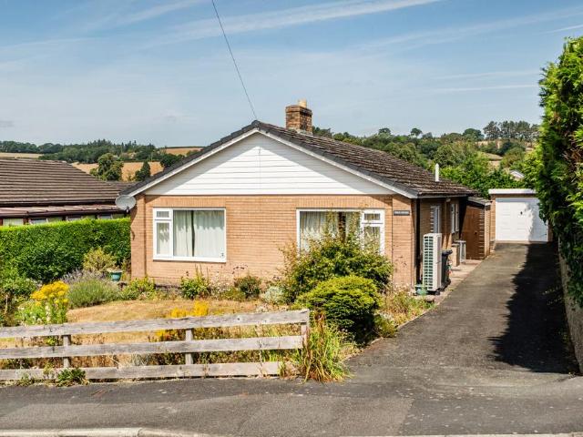 3 bedroom bungalow for sale