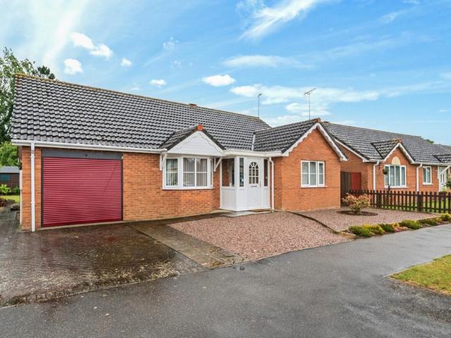3 bedroom bungalow for sale
