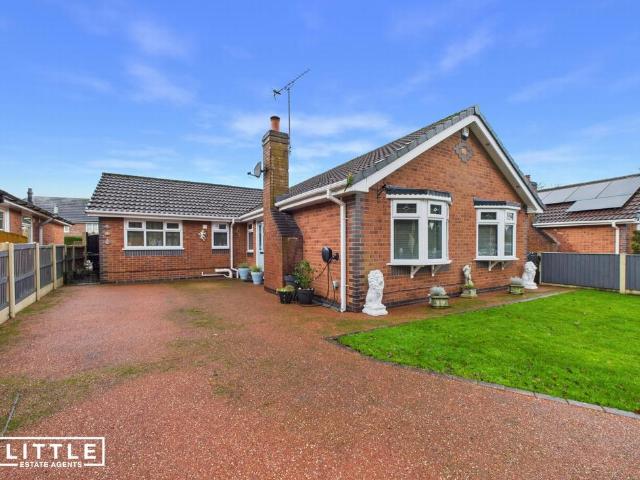 3 bedroom bungalow for sale