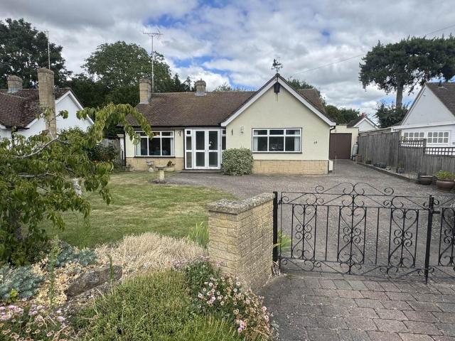 3 bedroom bungalow for sale