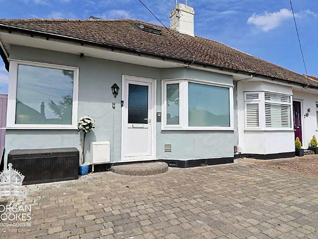 3 bedroom bungalow for sale