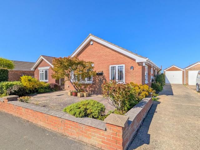 3 bedroom bungalow for sale