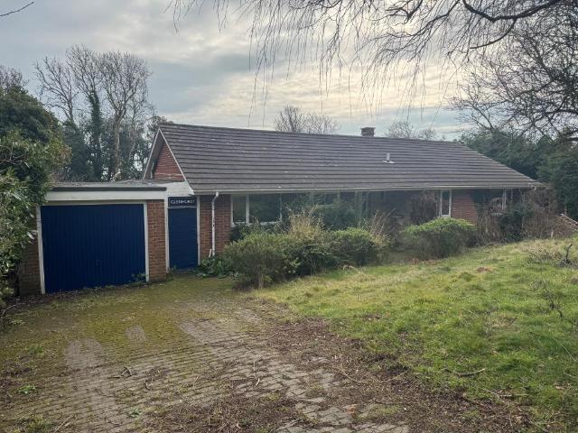 3 bedroom bungalow for sale