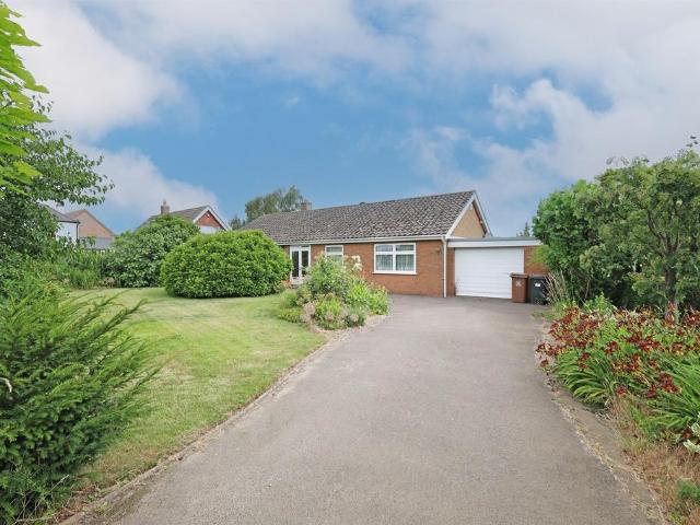 3 bedroom bungalow for sale