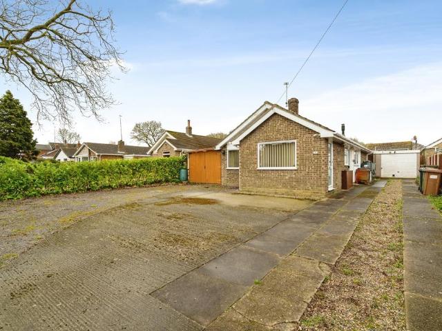 3 bedroom bungalow for sale