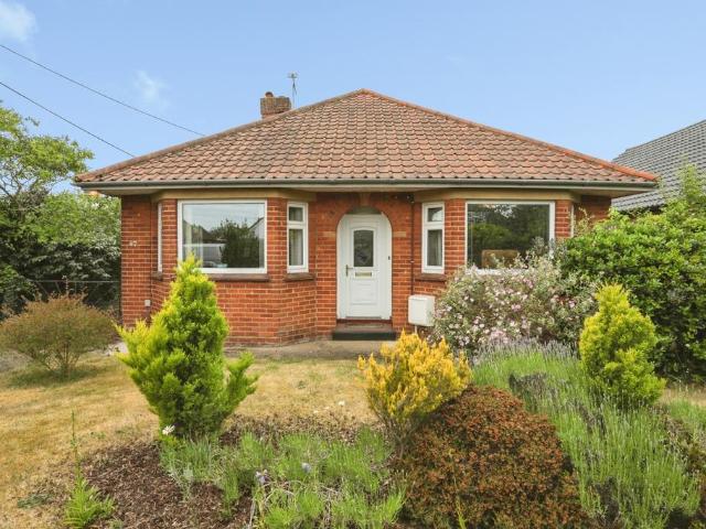 3 bedroom bungalow for sale