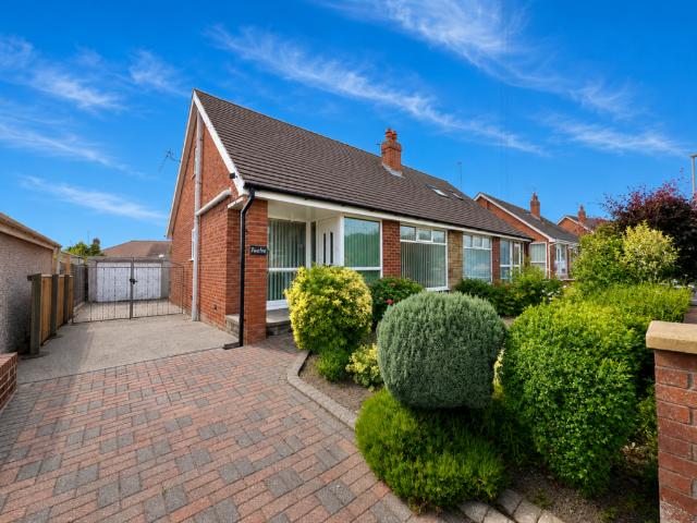 3 bedroom bungalow for sale