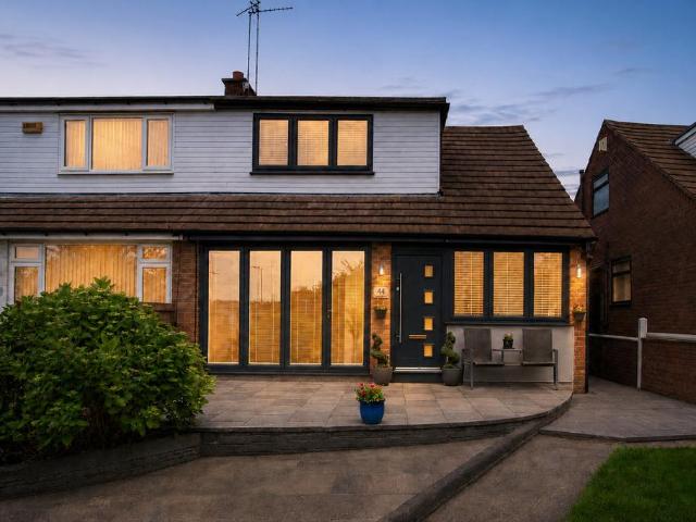 3 bedroom bungalow for sale