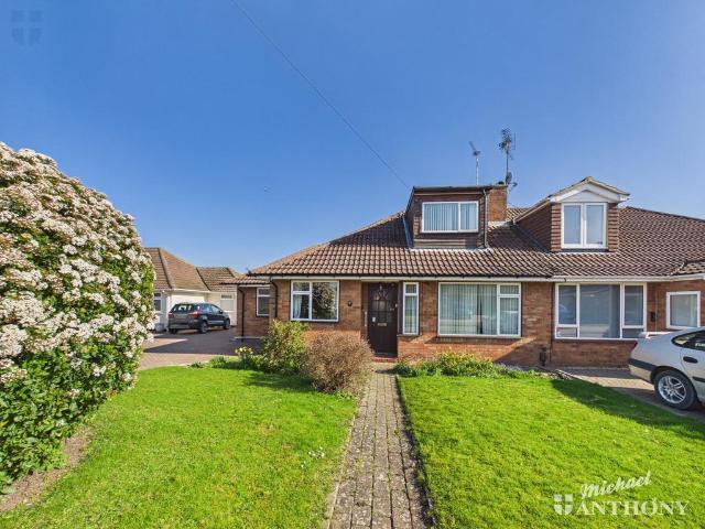 3 bedroom bungalow for sale