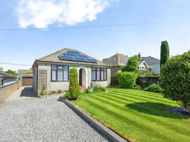 3 bedroom bungalow for sale