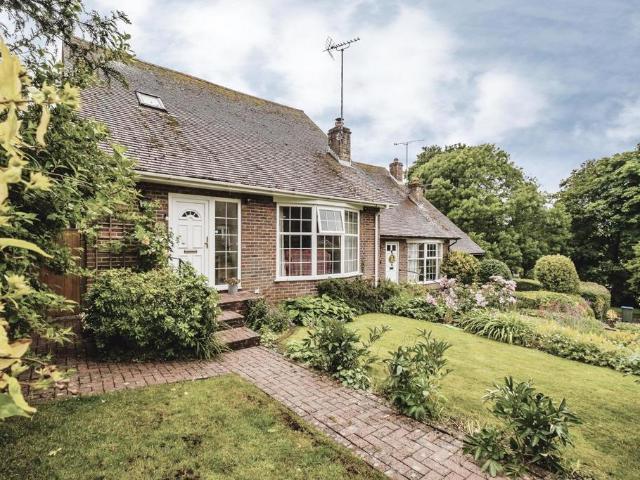 3 bedroom bungalow for sale