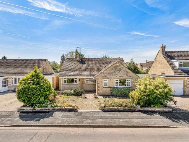 3 bedroom bungalow for sale