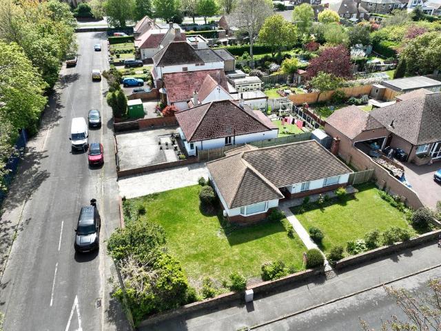 3 bedroom bungalow for sale