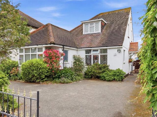 3 bedroom bungalow for sale