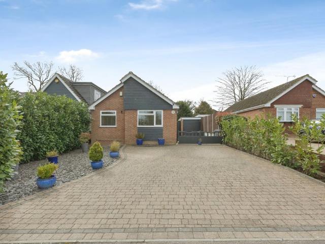 3 bedroom bungalow for sale