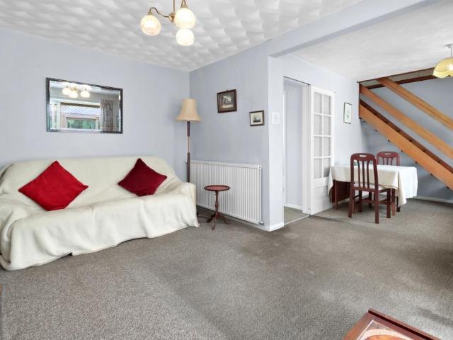3 bedroom bungalow for sale