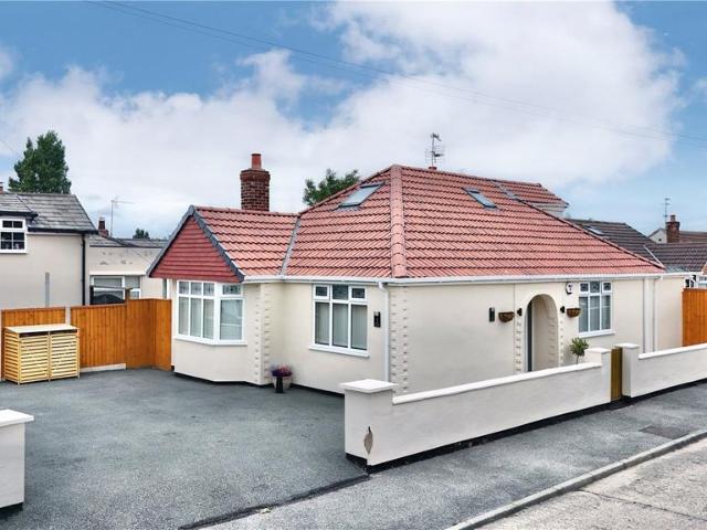 3 bedroom bungalow for sale