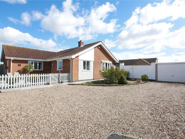 3 bedroom bungalow for sale