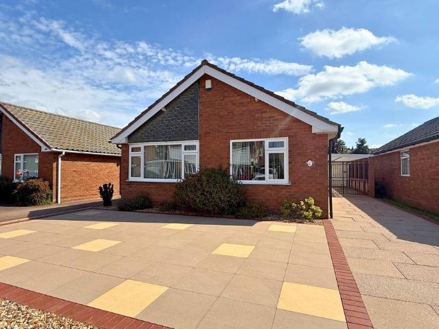 3 bedroom bungalow for sale