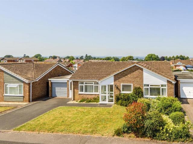 3 bedroom bungalow for sale