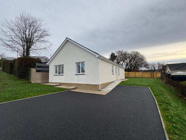 3 bedroom bungalow for sale
