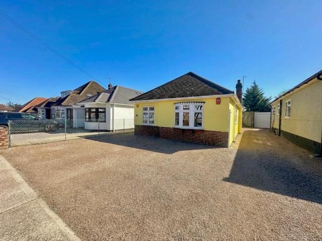 3 bedroom bungalow for sale