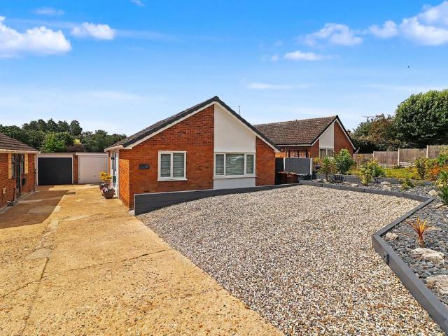 3 bedroom bungalow for sale