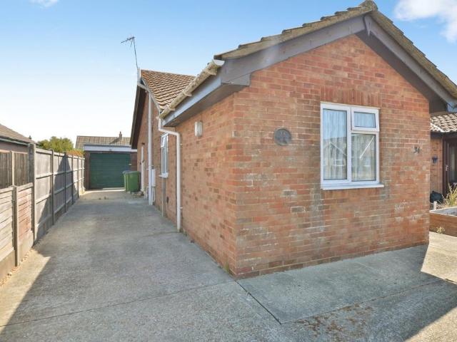 3 bedroom bungalow for sale