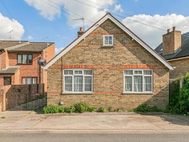 3 bedroom bungalow for sale