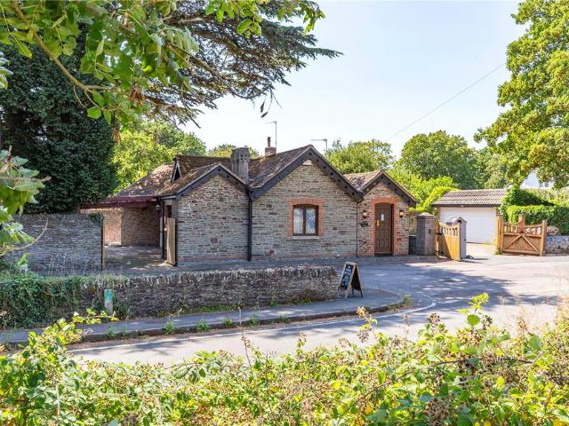 3 bedroom bungalow for sale
