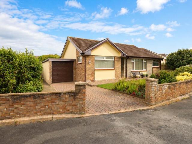 3 bedroom bungalow for sale