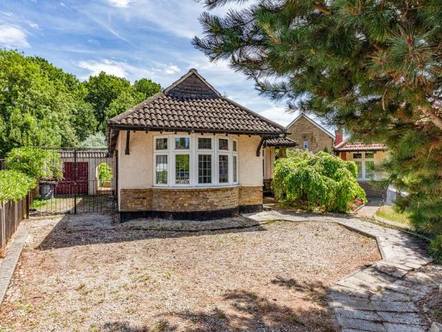 3 bedroom bungalow for sale