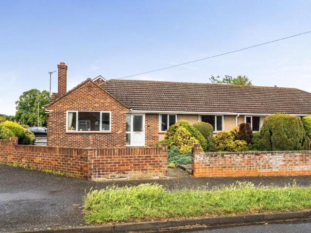 3 bedroom bungalow for sale