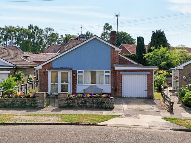 3 bedroom bungalow for sale