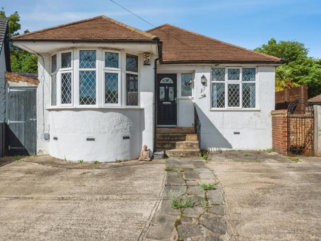3 bedroom bungalow for sale