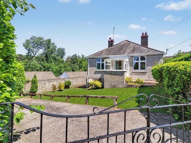 3 bedroom bungalow for sale