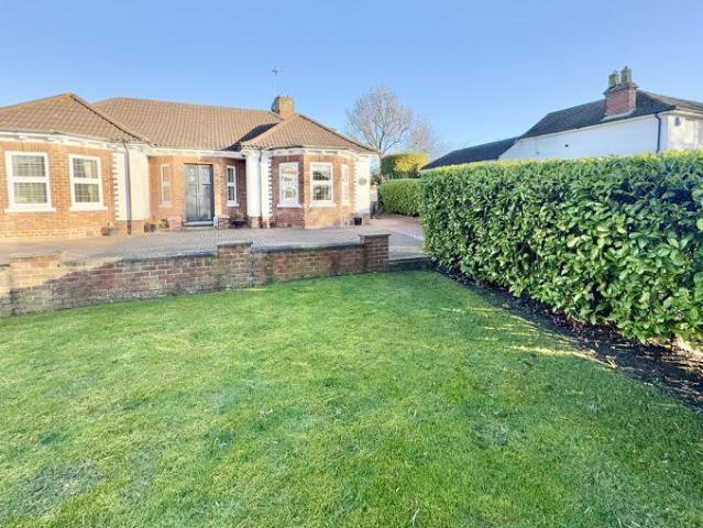 3 bedroom bungalow for sale