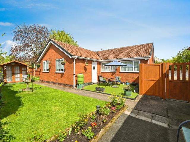 3 bedroom bungalow for sale