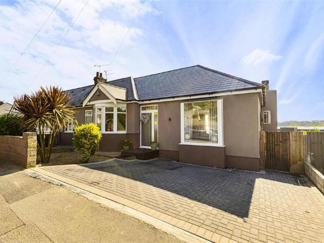3 bedroom bungalow for sale