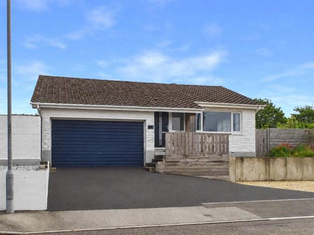 3 bedroom bungalow for sale
