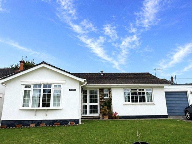3 bedroom bungalow for sale