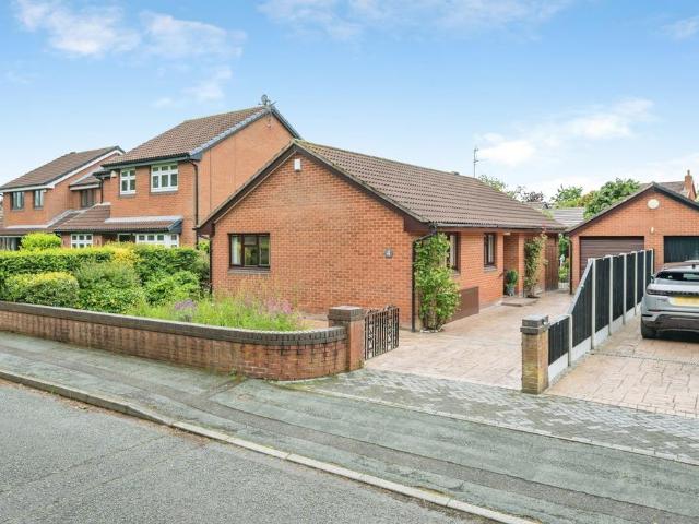 3 bedroom bungalow for sale