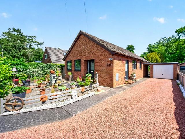 3 bedroom bungalow for sale