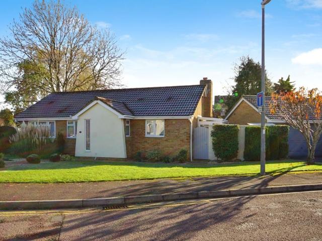 3 bedroom bungalow for sale