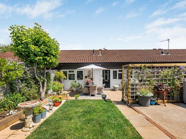 3 bedroom bungalow for sale
