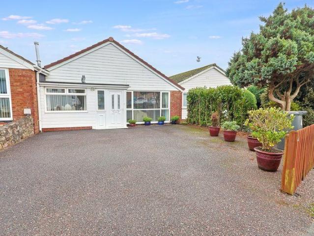 3 bedroom bungalow for sale