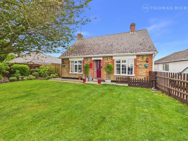 3 bedroom bungalow for sale