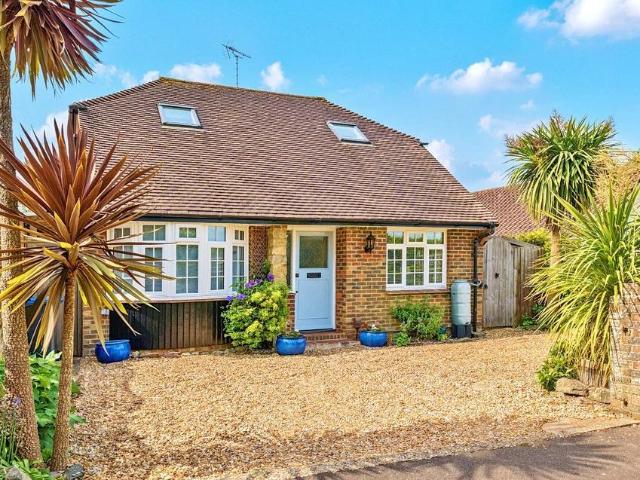 3 bedroom bungalow for sale