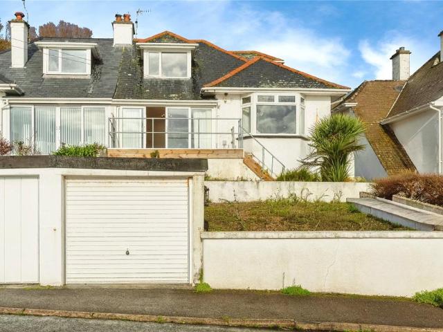 3 bedroom bungalow for sale