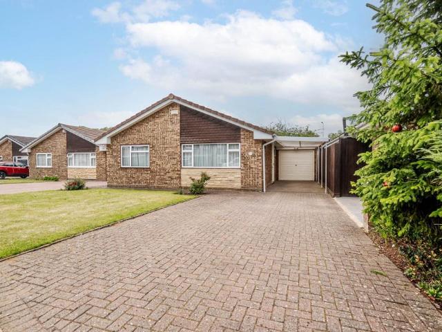 3 bedroom bungalow for sale